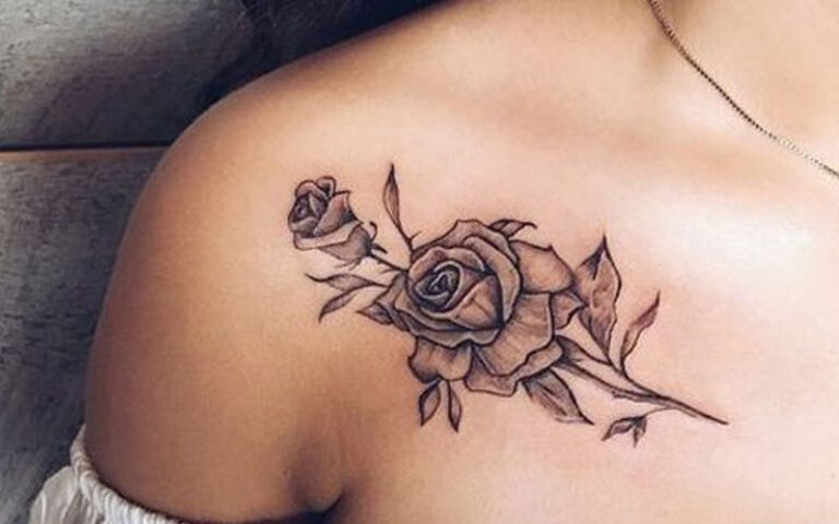 ۳۰ طرح تتو روی سینه زنانه که شما را شگفت زده می کند دوره های دترلند